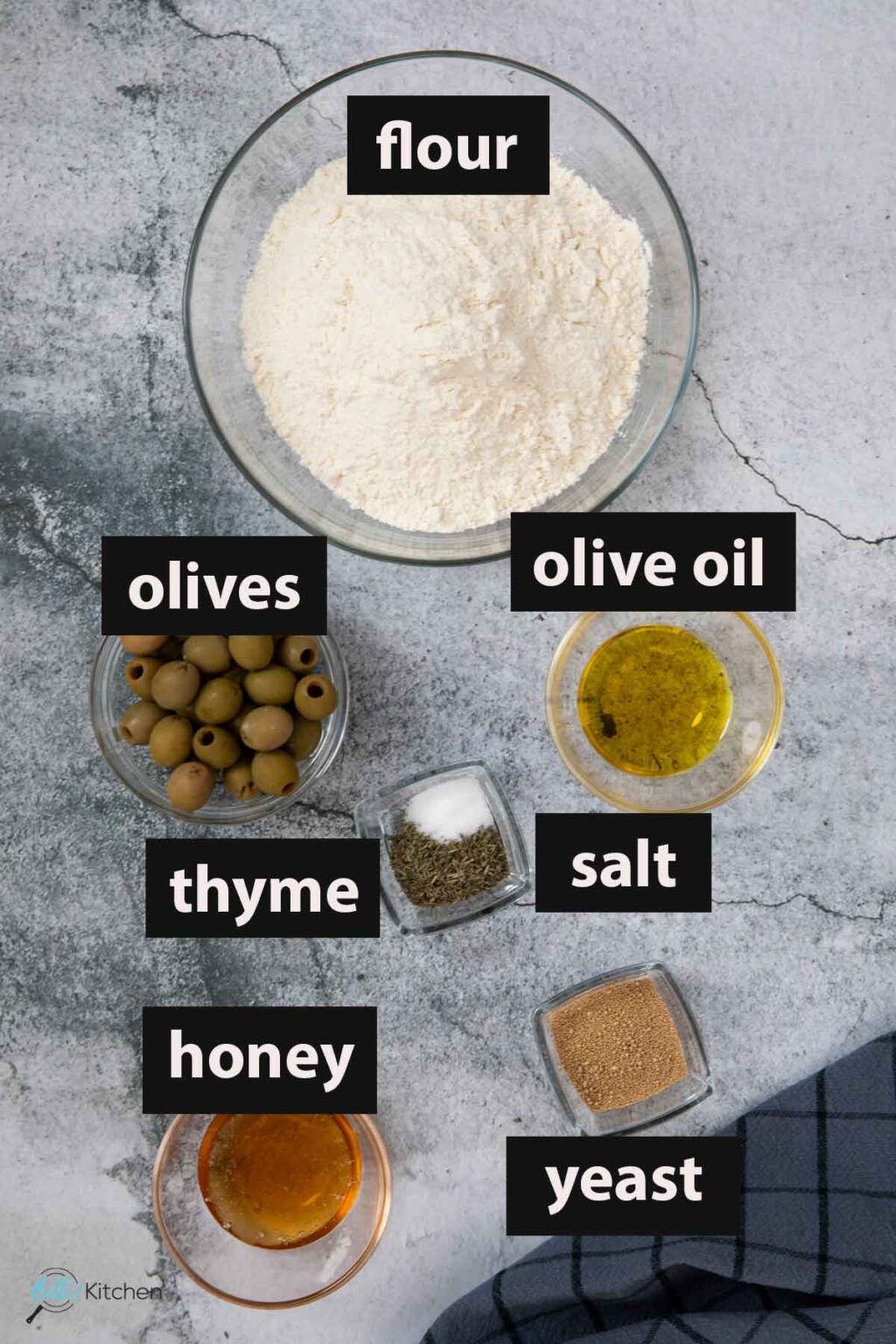 Green Olive Loaf Bread | Billi's Kitchen