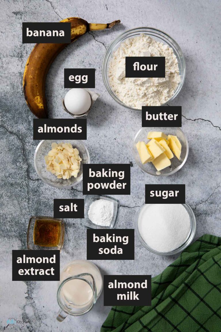 Banana Bread with Almonds | Billi's Kitchen