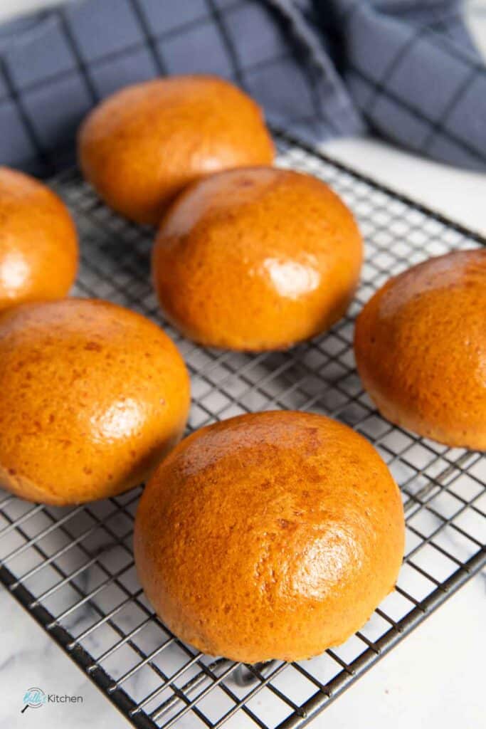 Easy Milk Buns | Billi's Kitchen